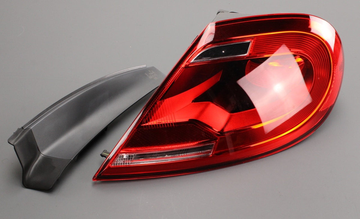 VW Beetle 2012-16 rear tail light (right) 5C5945096H – Partshaus Ltd