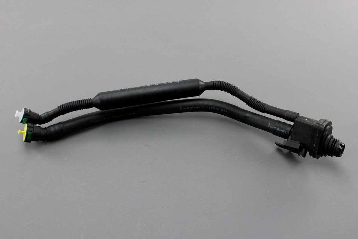 VW Tiguan Audi Q3 Skoda Kodiaq AdBlue tank filler pipe 5QF131965D ...