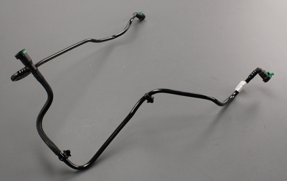 Land Rover Discovery Sport 15-on PHEV hybrid breather pipe LR135607 ...