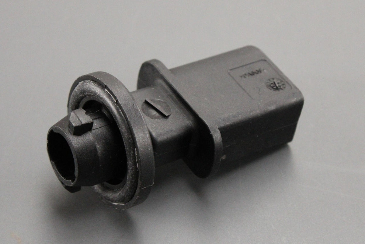 Audi A5 Q7 TT Golf MK7 Passat Beetle indicator bulb holder 8N0953053 ...
