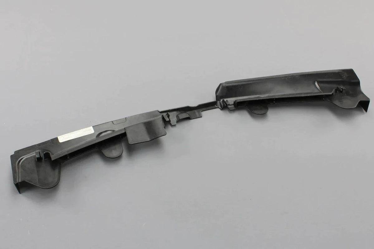 VW Passat B7 2011-14 Front upper radiator air guide trim 3AA121330 ...