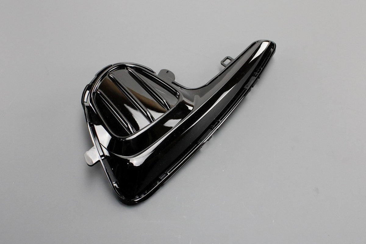 Toyota front fog lamp cover grille (left) 81482-0D330 – Partshaus Ltd