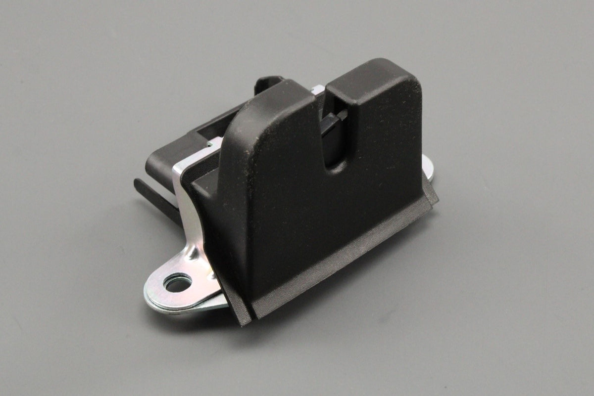 VW Golf Polo T-Cross T-Roc Cab Audi A1 boot lock latch 2G6827505B 9B9 ...