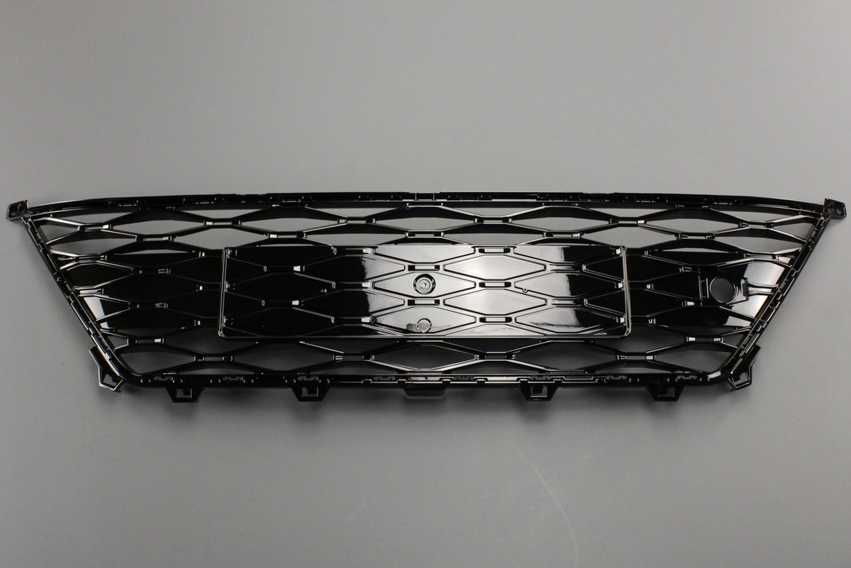 SEAT Ateca 2016-on front bumper grille (centre) 575853668B 041 ...