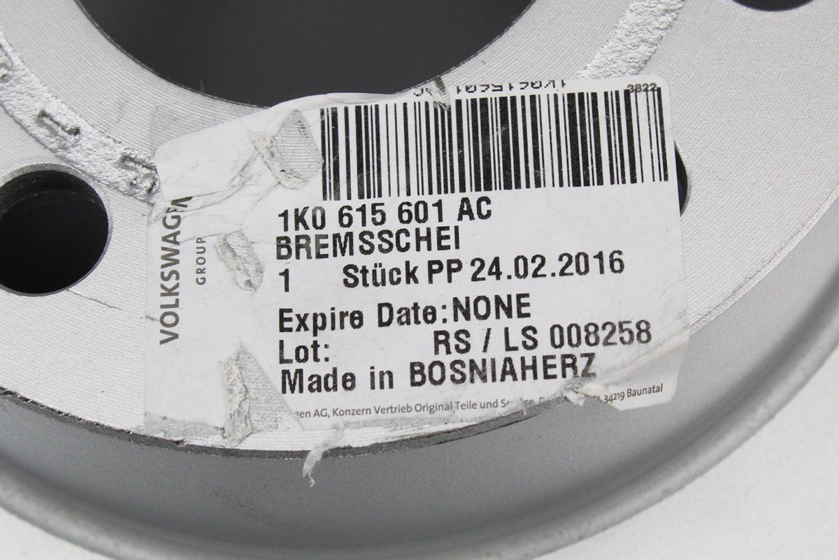 VW Audi Skoda SEAT Golf A3 Leon Octavia 256 rear brake discs 1K0615601 ...